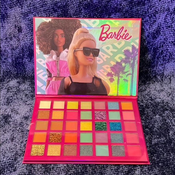 Barbie | Makeup | Nwt Barbie Eyeshadow Palette Vibrant Collection ...